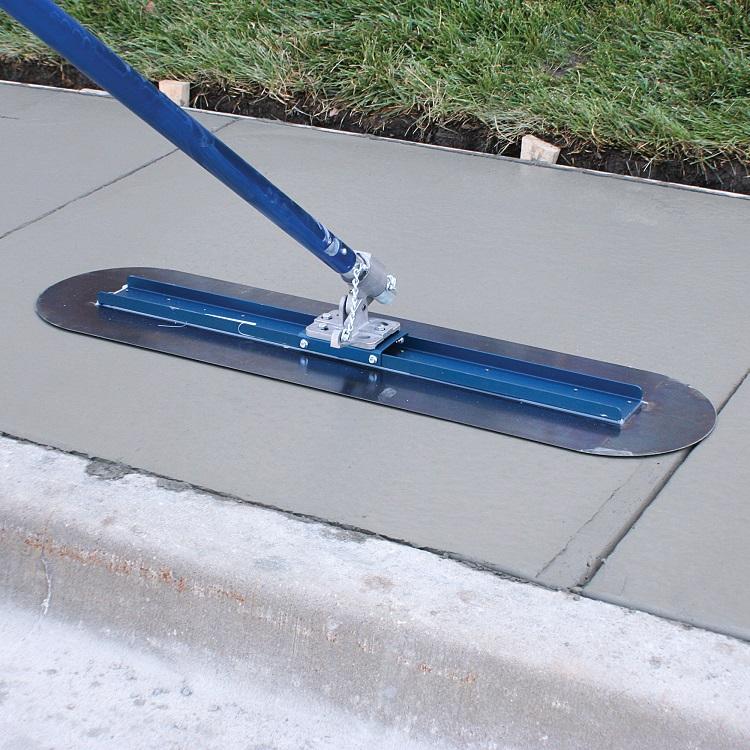 60" Big "D" Round End Blue Steel Bull Float with EZY-Tilt® II Bracket ...